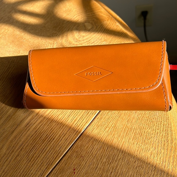 Fossil | Accessories | Fossil Brown Leather Glass Case In Excellent ...